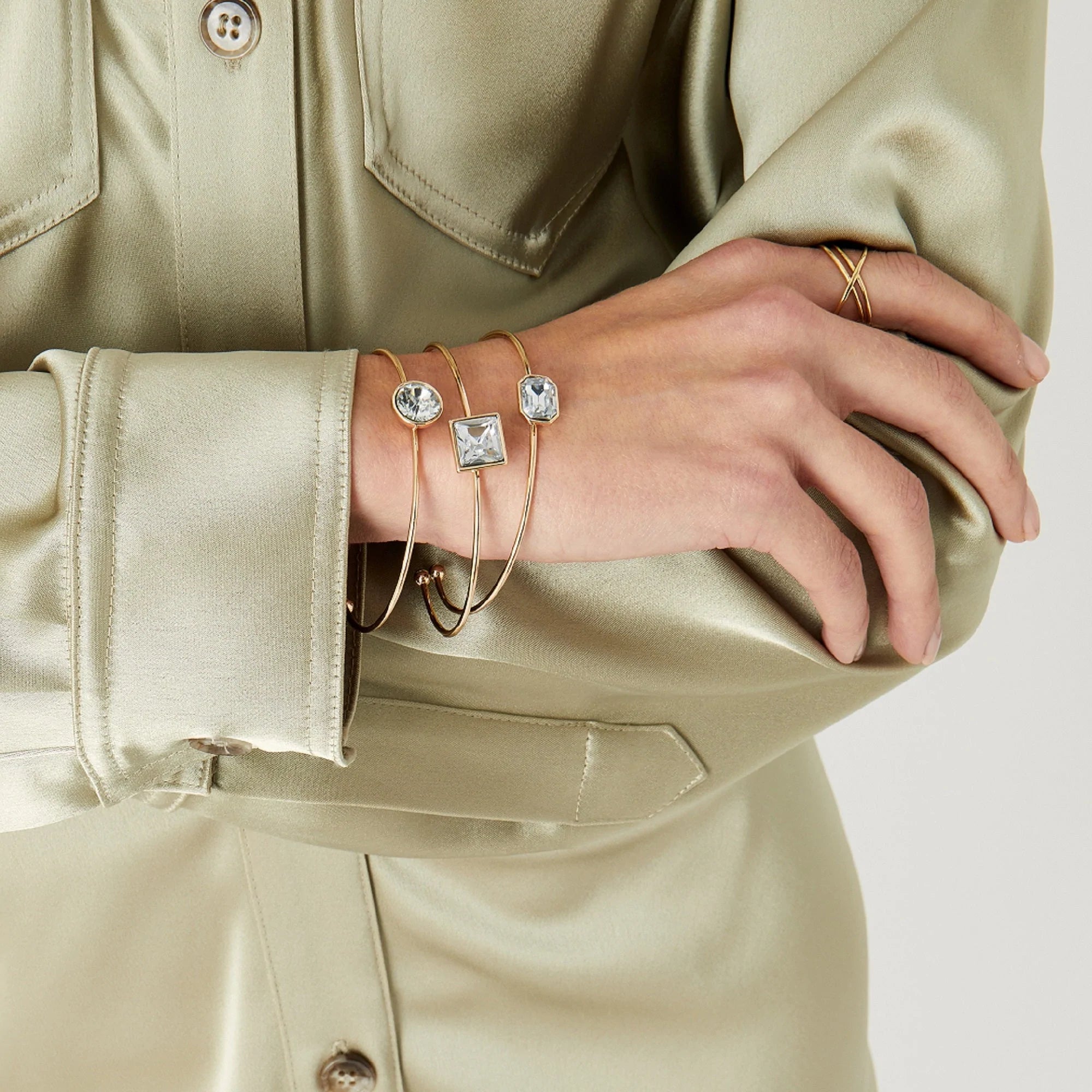 Buy Bracelets for Women Online at Best Prices - Accessorize India